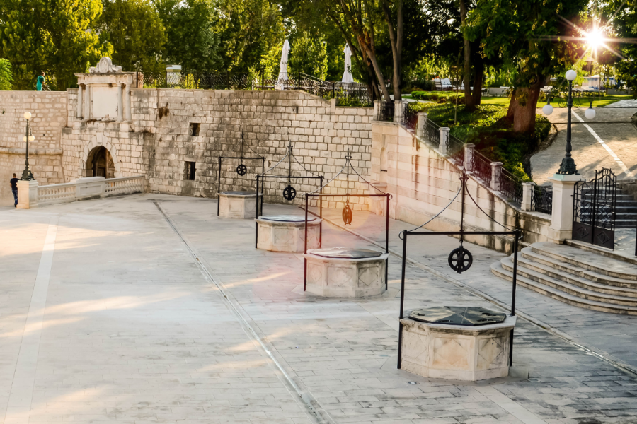 Five Wells Square - Zadar4Fun